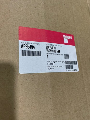 Fleetguard Air Filter AF25454 + DA2728, 6770, 46770, P777868, 1421340 ...