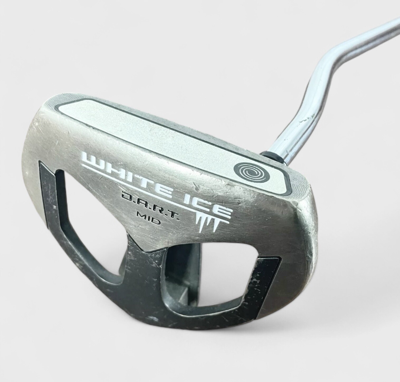 Odyssey White Ice Dart Mid 43" Right Handed Putter | eBay