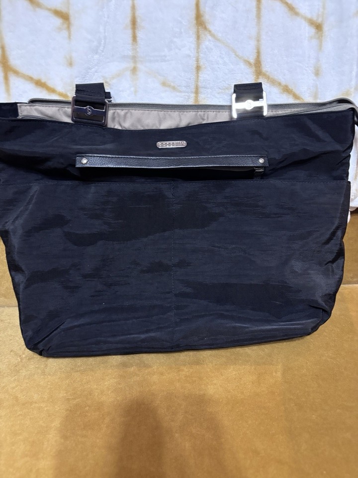 Baggallini All Around Black Nylon Tote Travel Bag Pockets! Retired | eBay