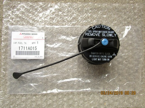 07 - 17 MITSUBISHI LANCER FUEL GAS TANK FILLER CAP COVER WITH TETHER ...