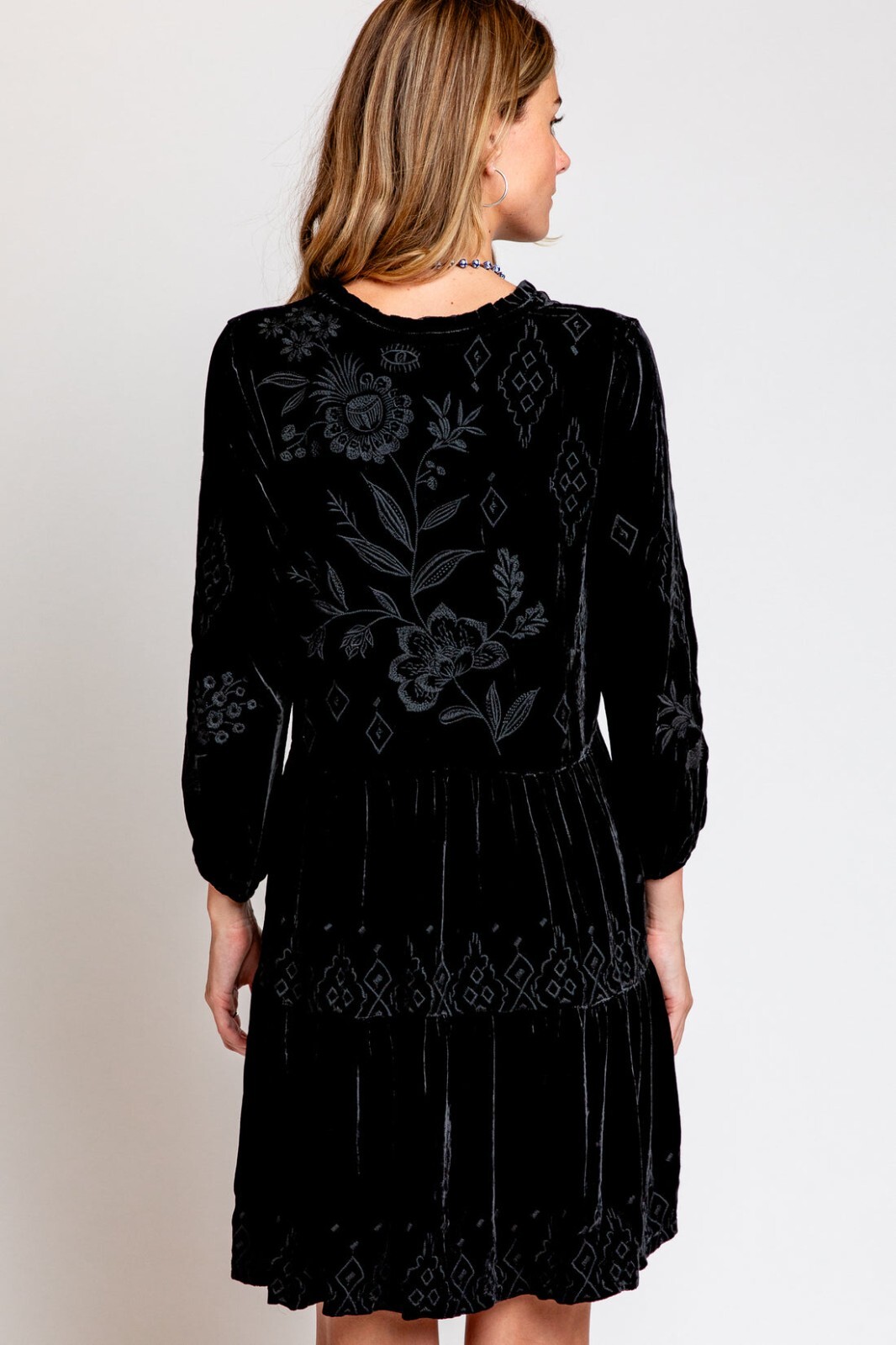 Johnny Was Ivey Velvet Field Tiered Dress Embroidered Black Floral XX ...