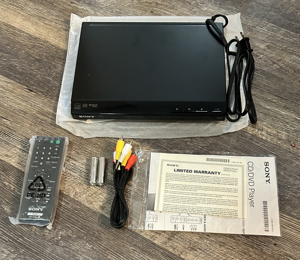 Sony DVP-SR210P DVD Player Progressive Scan New in Box with Remote and ...