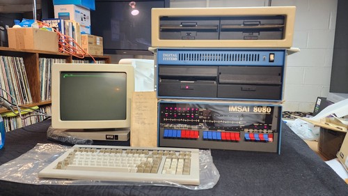 IMSAI 8080 SYSTEM: Complete w/Dual-Bay 9KB FDDs (2x) Wyse WY-50 Dumb ...