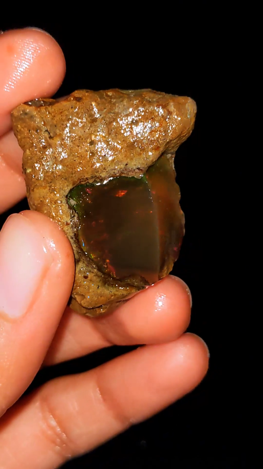 Fancy Opal 72 Carat Natural Ethiopian Oil Opal Rough , Fire Opal ...