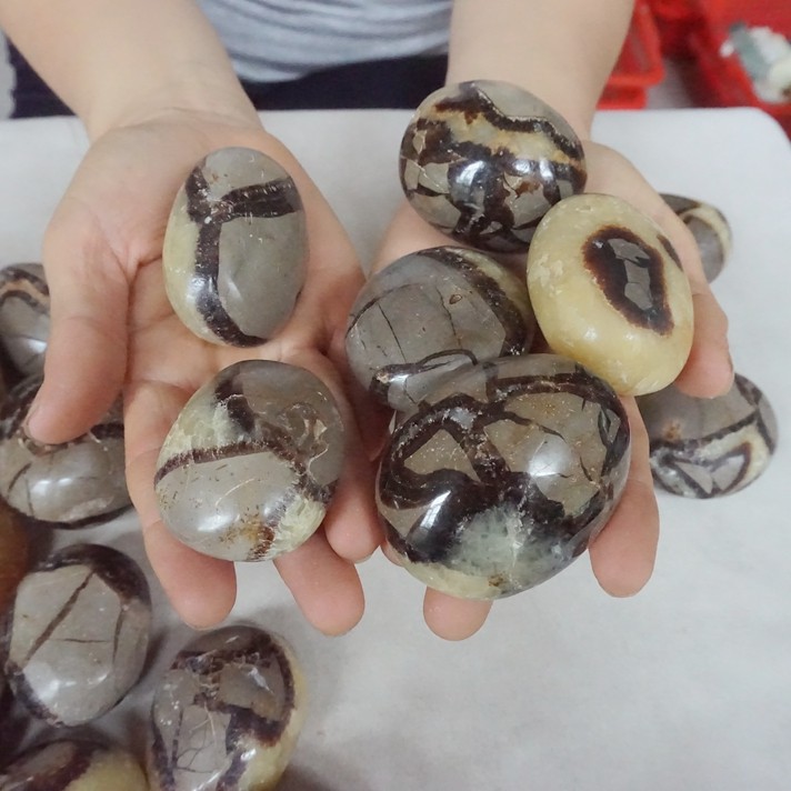 10LB 40Pcs Natural Dragon Septarian Geode Quartz Cluster Crystal Palm ...