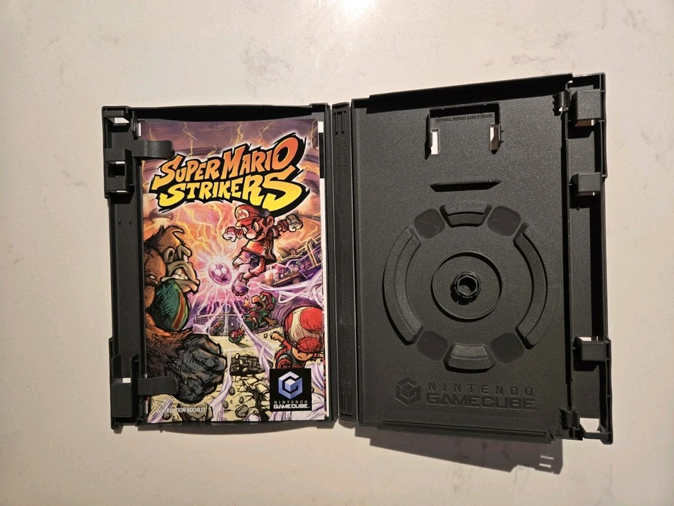 Super Mario Strikers (Nintendo GameCube, 2005) Case Box And Manual ...