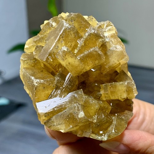 207G Shiny Golden Cuboid Barite Crystal Based on the Purple Spherical ...