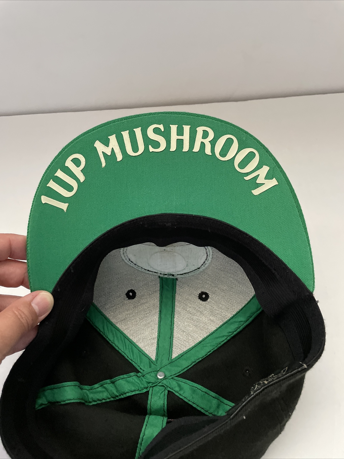 1UP Nintendo Super Mario Brothers 1UP Mushroom Hat Te… - Gem