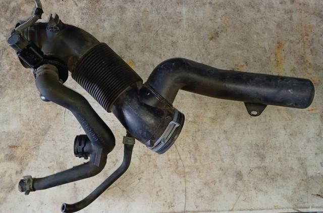 06 VW Volkswagen Beetle Air Intake Hose Tube Boot 1C0129684 for sale ...