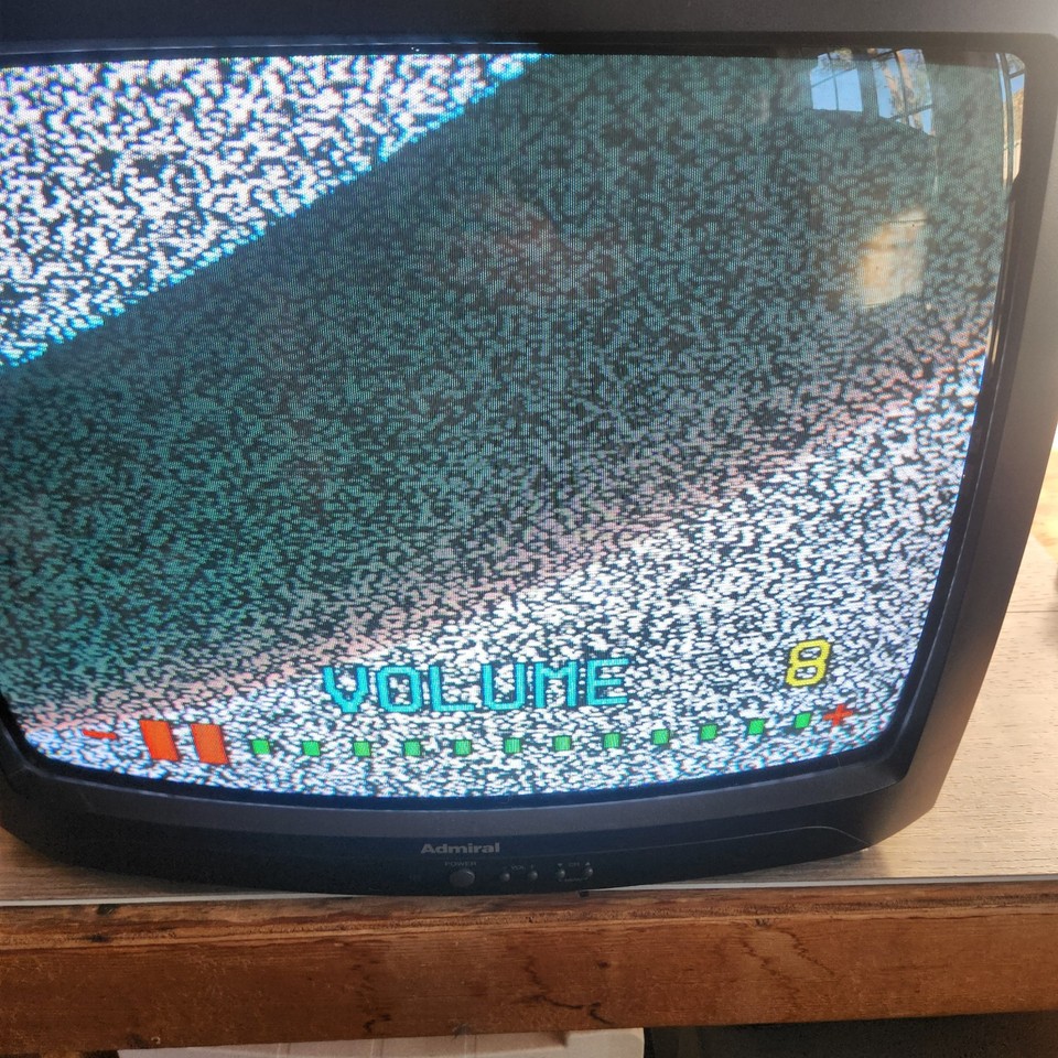 Vintage 2000 Y2K Admiral 19” Color Retro Gaming CRT TV JSJ12026B Coax ...