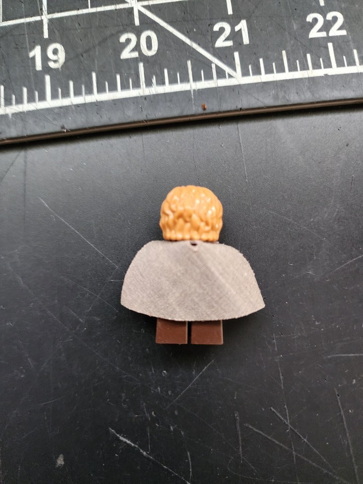 Lego Samwise Gamgee Minifigure Lord Rings 9470 lor004 LOTR Hobbit CMF ...