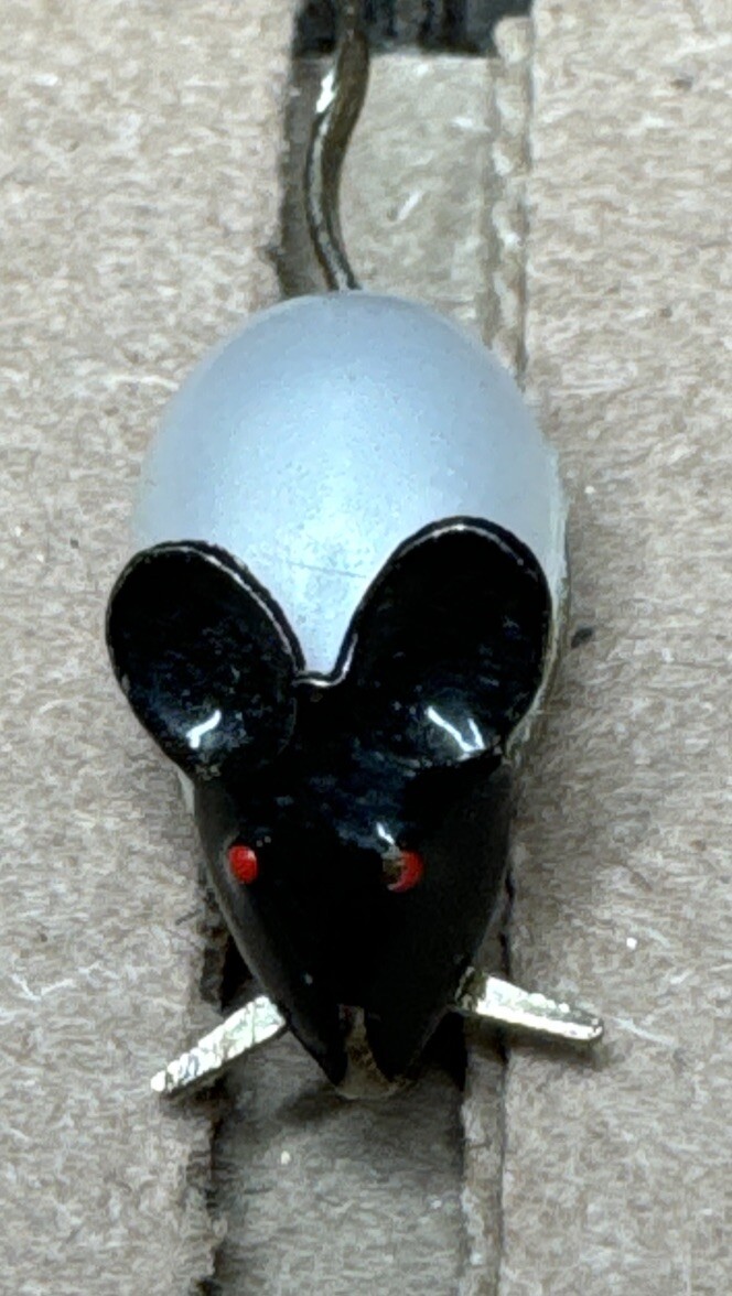 Vintage Mouse Made in Korea Red Eyes Costume Jewelry … - Gem