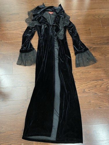 Gothic Victorian Black Velvet & Lace Morticia Gown Robe Small Vintage ...