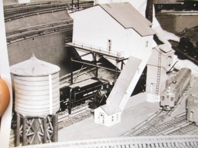 LIONEL TRAIN engine store display layout 1938 Richard Constantine toy ...