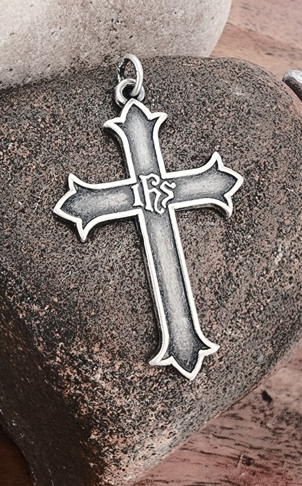 Retired James Avery IHS Christogram Jesus Cross Penda… - Gem