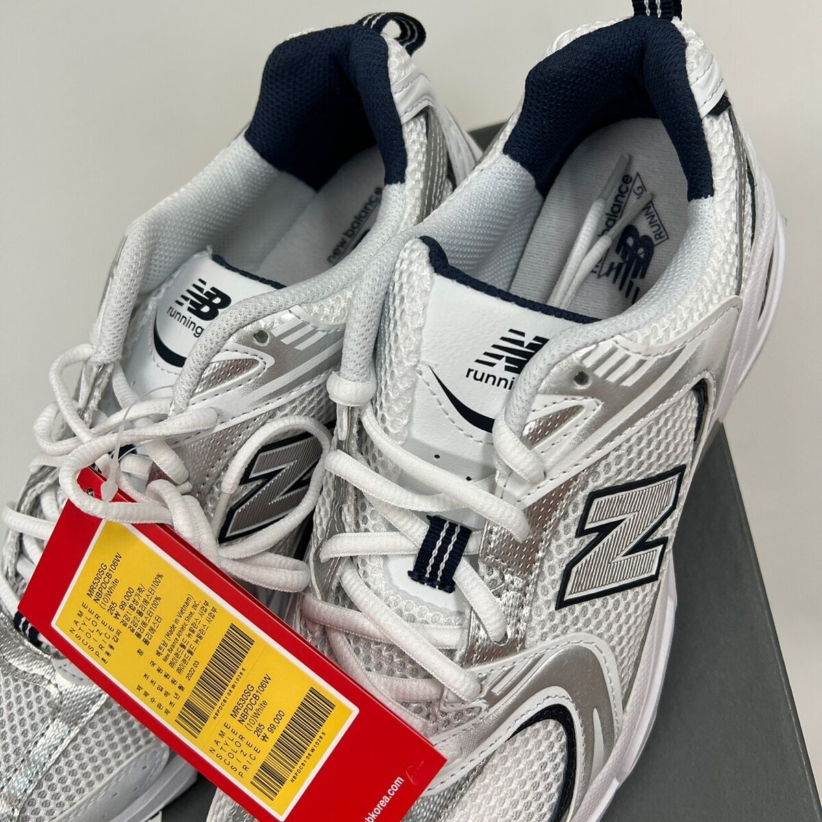 New Balance 530 White Running Shoes Sneakers White Silver New Balance 530 White Running Shoes Sneakers White Silver