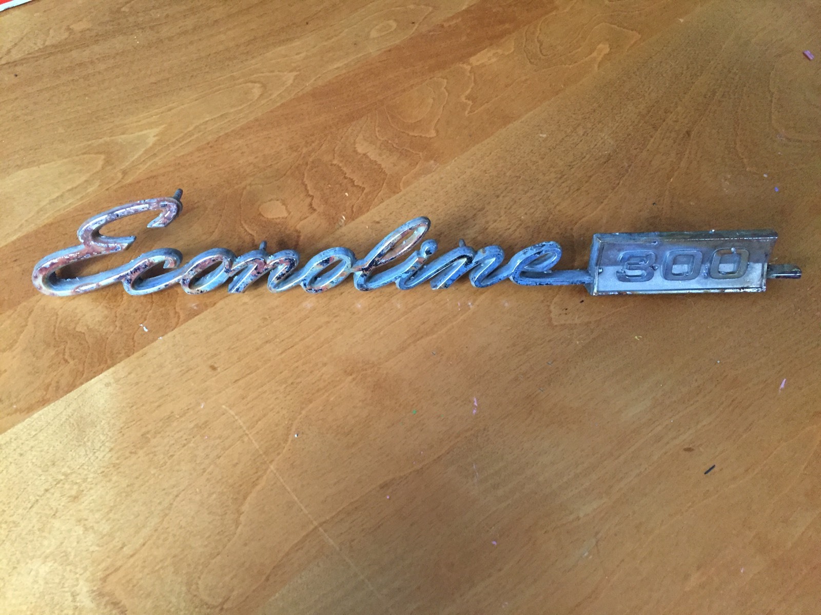 Ford Econoline 300 Emblem Part # C8UB-3920978 | eBay