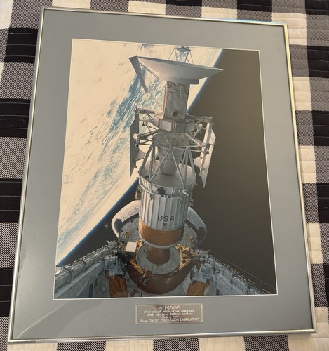 NASA Gift From JPL - Deployment Of Magellan Space Shuttle Atlantis ...