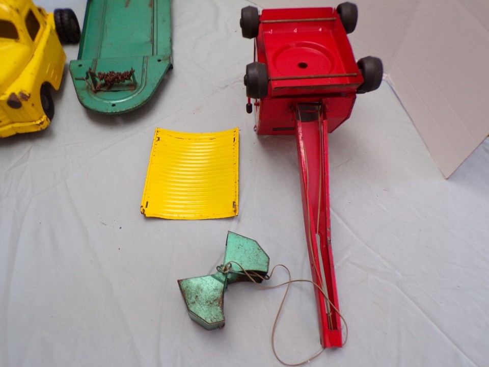 VINTAGE 50'S STRUCTO CONSTRUCTION TRUCK SET LOW BOY TRAILER, SHOVEL ...