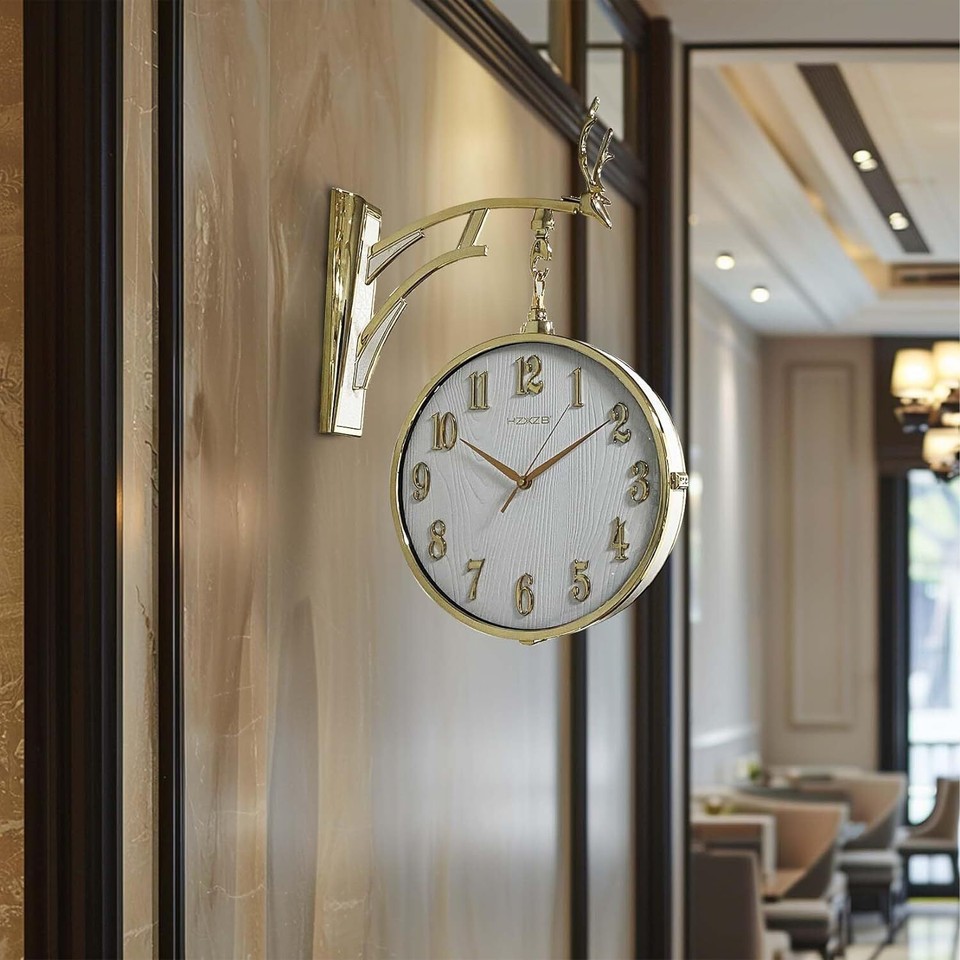 Elegant Deer Head Double-Sided 2 Faces Retro Station Round Wall Clock ...