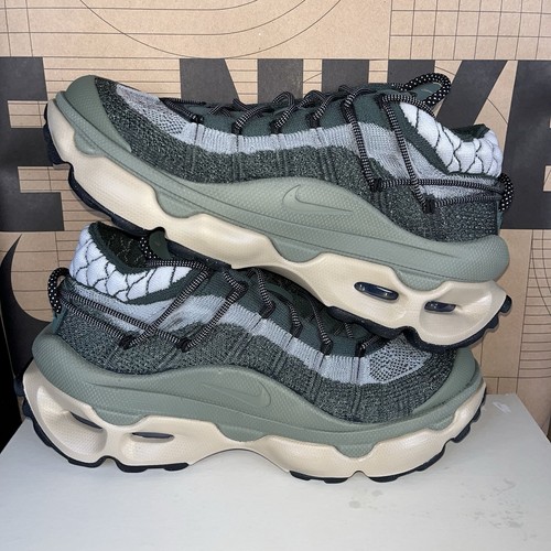 NEW Nike Air Max Flyknit Venture Vintage Green NBY FD2110-300 Womens 11 ...