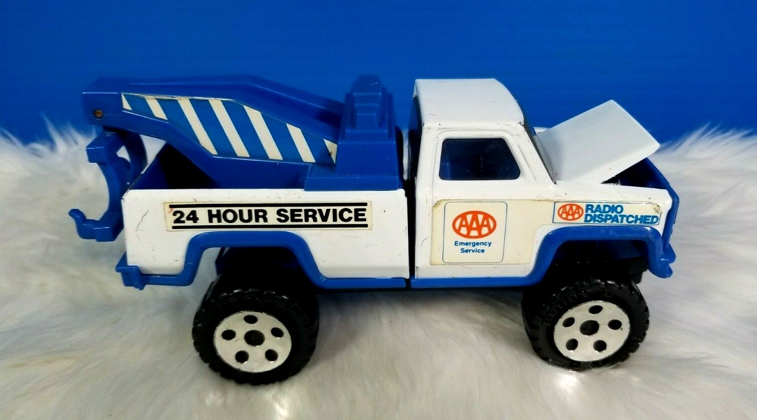 Vintage 1989 BUDDY L AAA Emergency Roadside Service Wrecker Tow Truck ...