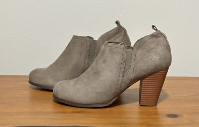 Torrid Booties Womens 9.5W Brown Faux Suede Leather Heeled Boots Ankle ...