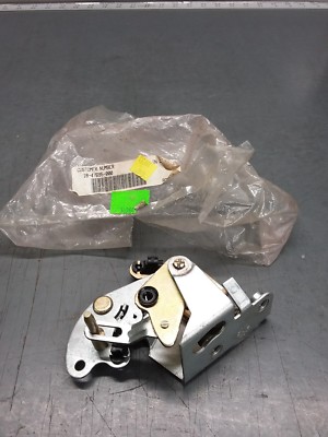 New Genuine Freightliner Latch Assembly 18-47695-000 | eBay