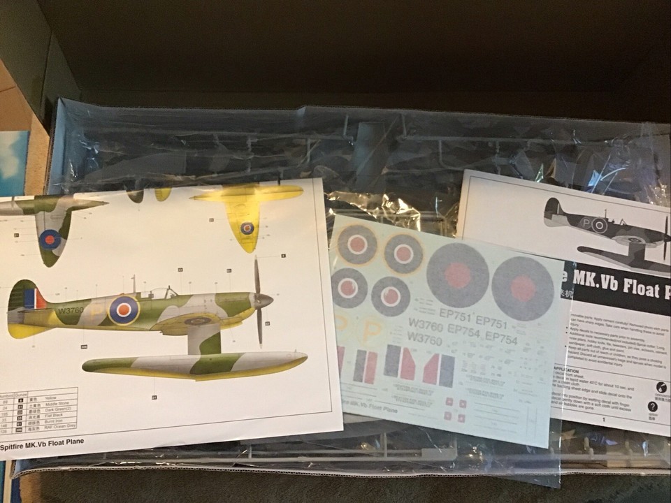 Trumpeter 1/24 Spitfire Vb Float Plane Plastic Model Kit 02404 | eBay