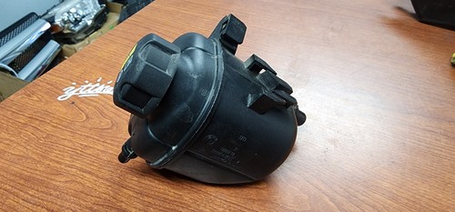 16 17 18 19 20 BMW 740I INTERCOOLER COOLANT RESERVOIR TANK 17139485733 ...