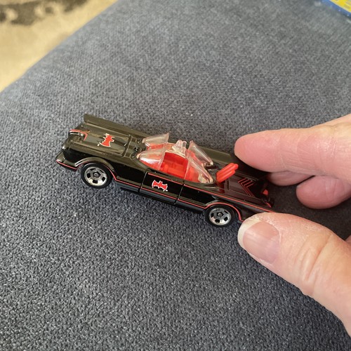 Mattel DC Comics Batman Batmobile K6147 Black w Red Diecast/Plastic Hot ...