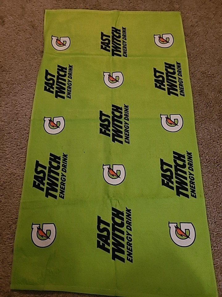 NFL Fast Twitch Neon Gatorade Sideline Towel 42”X22” NWT | eBay