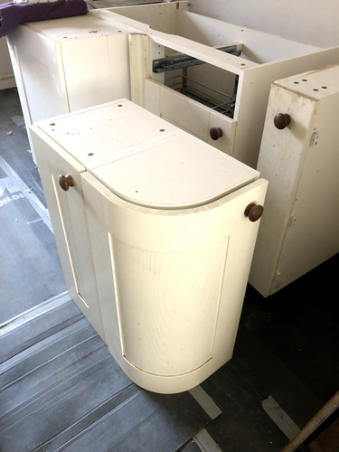 Wickes Bespoke Kitchens Range Tiverton Bone Solid Oak Doors, Drawers ...