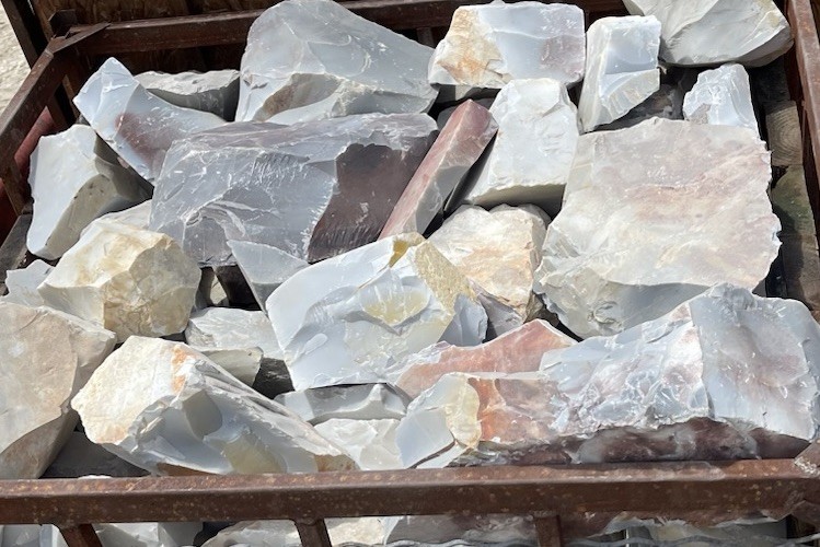3lbs Of High Grade Heat Treated Novaculite (large Spalls) Flint ...