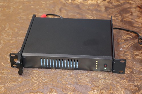 Sennheiser AC 41-US ACTIVE Antenna Combiner Frequency range 470 to 608 ...