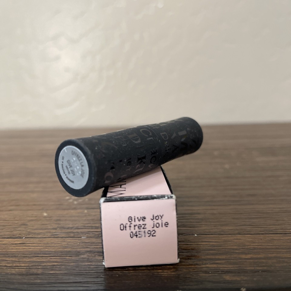 Mary Kay MK Creme Lipstick Give Joy 045192 .13oz | eBay