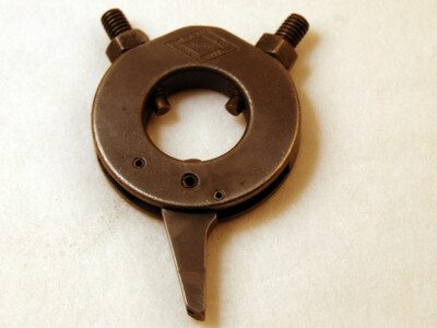 Grinding - Grinder Dogs