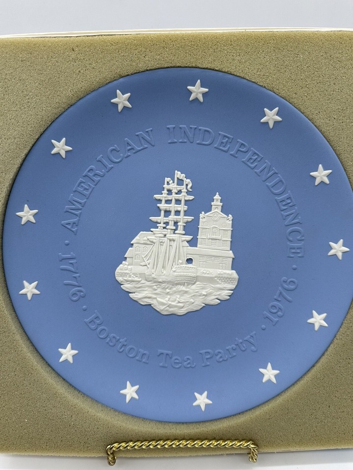 Wedgwood Blue Jasper 1776-1976 American Independence Boston Tea Party 8 ...