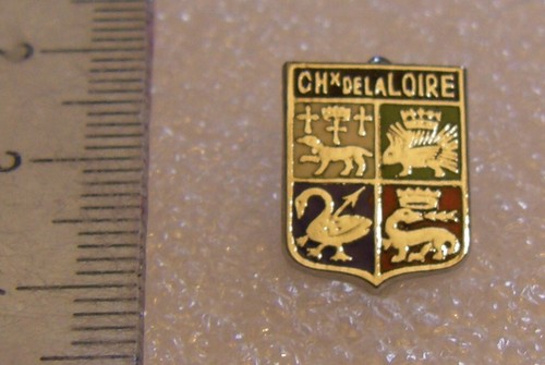 BROCHE ANCIENNE BLASON CHATEAUX DE LA LOIRE COAT ARMS PIN ARMOIRIES ...