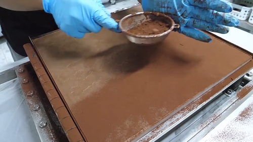 Soft Sweets Raw Chocolate Block Cutting Machine Manual Chocolate Guitar ...
