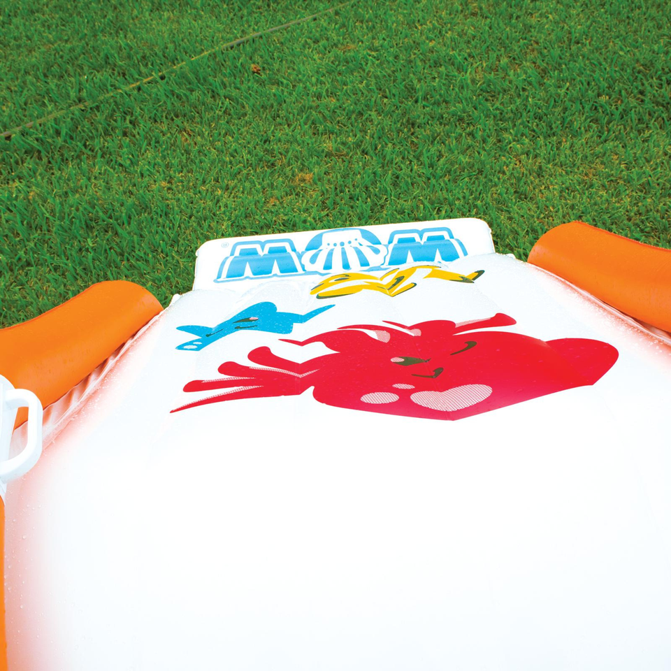 WOW Sports Swirl Splash Pad Slide with Built-In Soaker Sprinkler (Slide ...