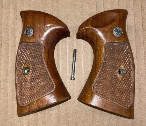 Smith & Wesson Target Wood Diamond Grips K Frame Square Butt Model S&W ...