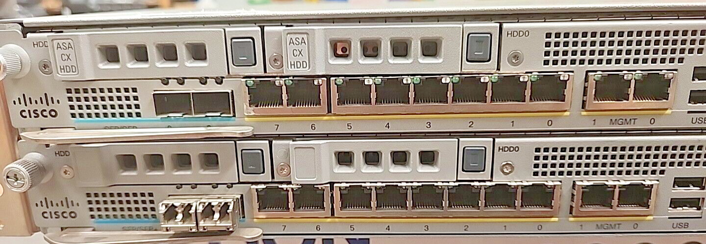 Cisco ASA 5585 V01 Firewall + 2x ASA 5585-X SFR SSP-20 + 2x600GBea + 2x ...