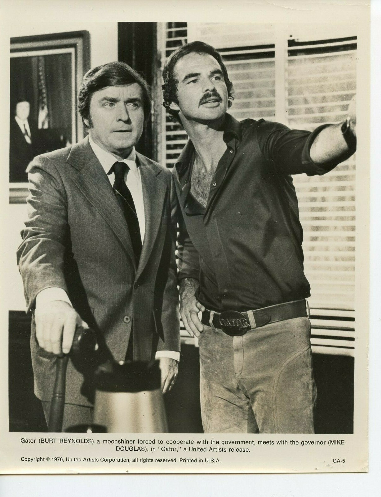 8 X 10 Photo Scene from Movie Gator 1976 Starring Burt Reynolds Lauren ...