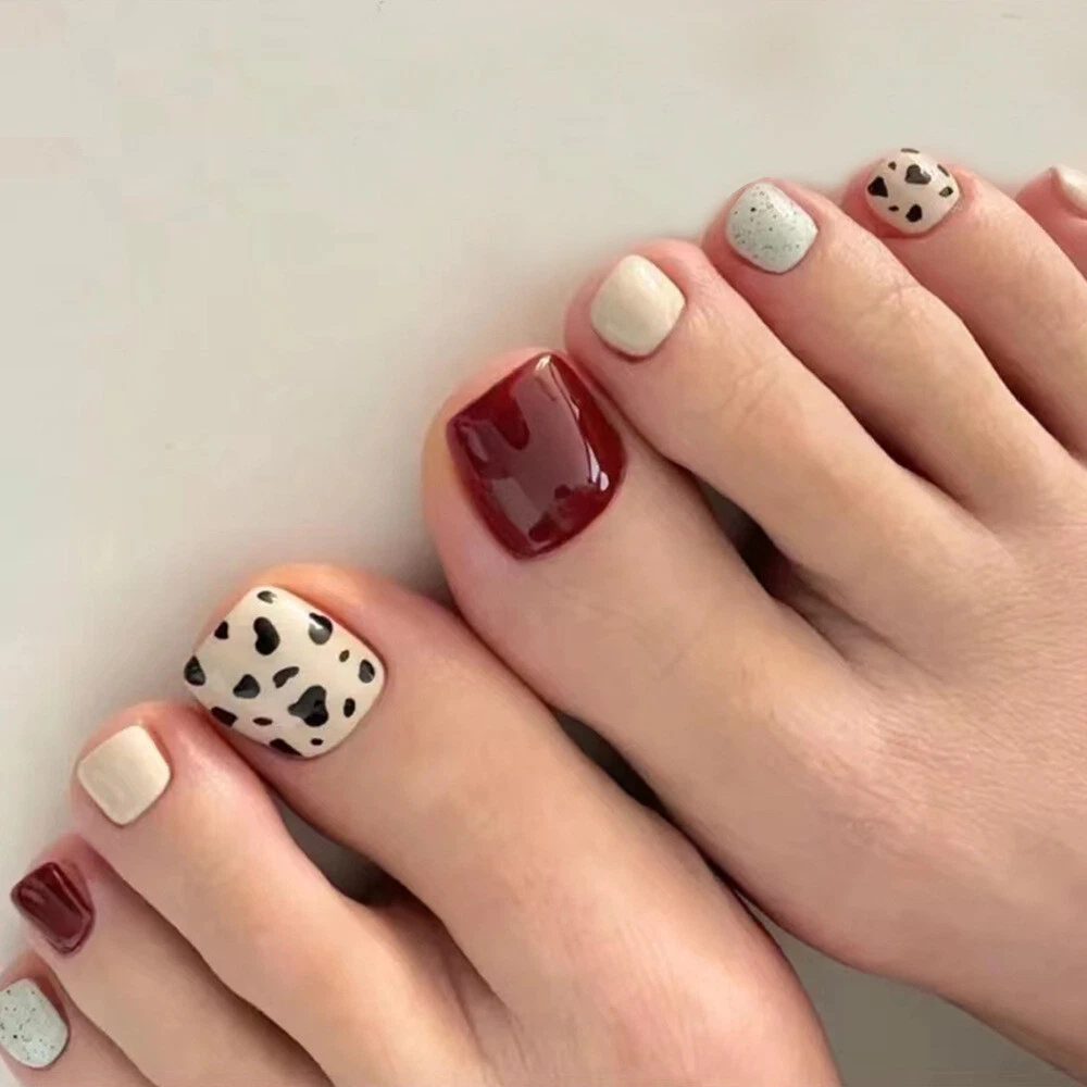 Zebra Print Toe Nails