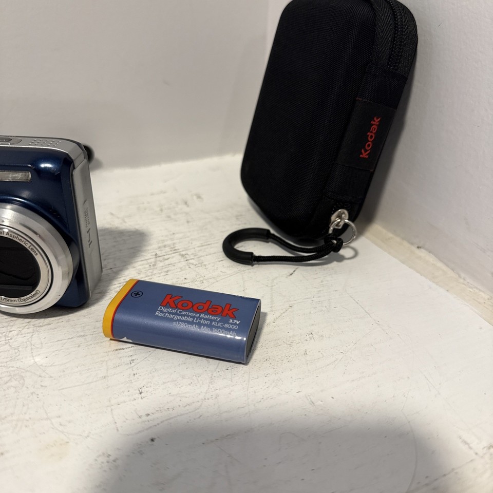 Kodak EasyShare Z1485 IS 14MP Blue Digital Camera 5x Optical Zoom ...