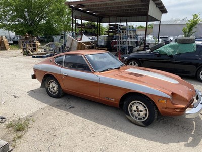 1975 Datsun 280z Brown
