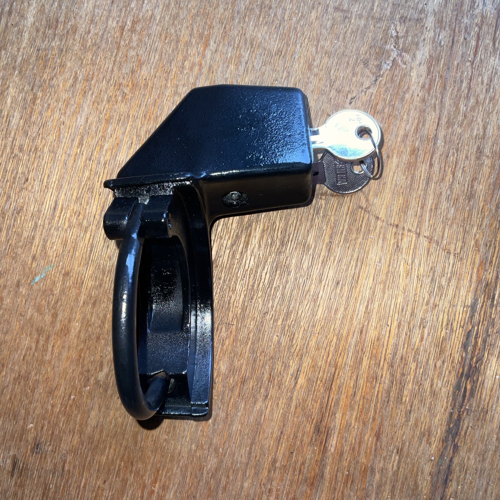 HOLDEN HK HT HG GENUINE STEERING COLUMN LOCK With 2 Keys | eBay Australia