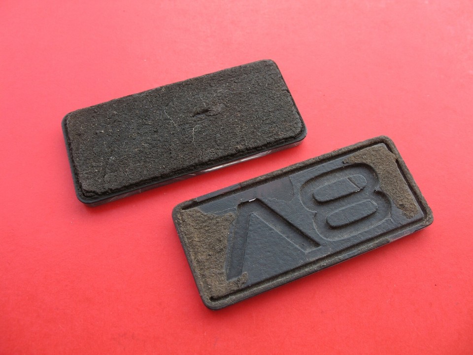 FORD V8 REAR SIDE EMBLEM LOGO BADGE SIGN SYMBOL USED SET PAIR B7152 | eBay