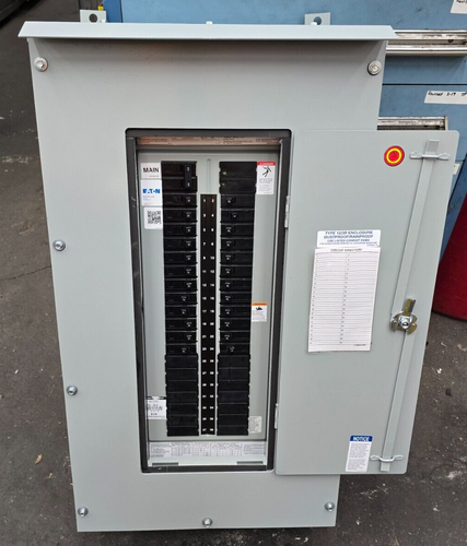 NEW EATON 100 AMP PRL1A MAIN BREAKER PANELBOARD 3R/12 120/240 VAC 1Ø 38 ...